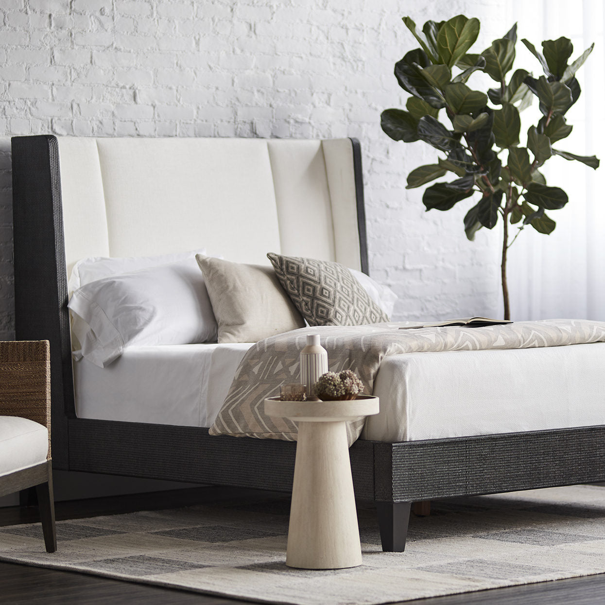Bedroom PLB-2003 – Classic Galleries Furniture
